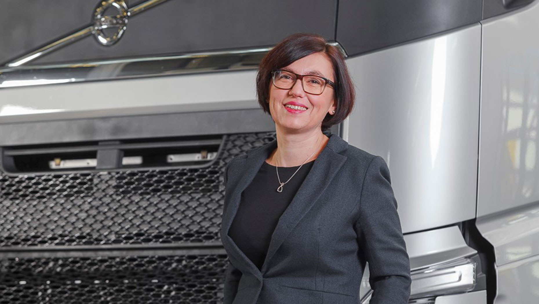 VFS brings people together | Volvo Financial Services